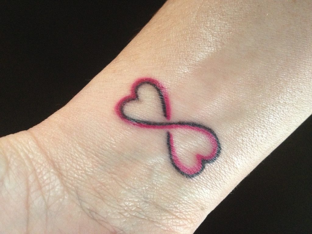 Tattoo simbolo infinito significato e foto